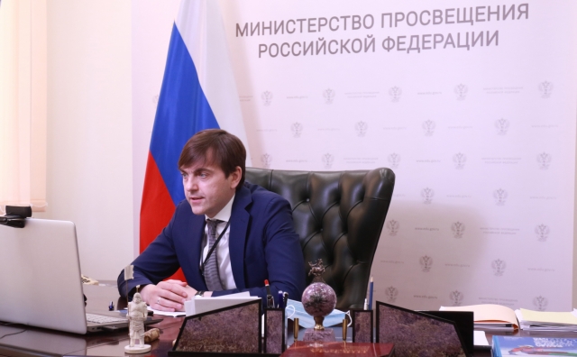 Кравцов поздравил школьников с началом нового учебного года | Общество ...