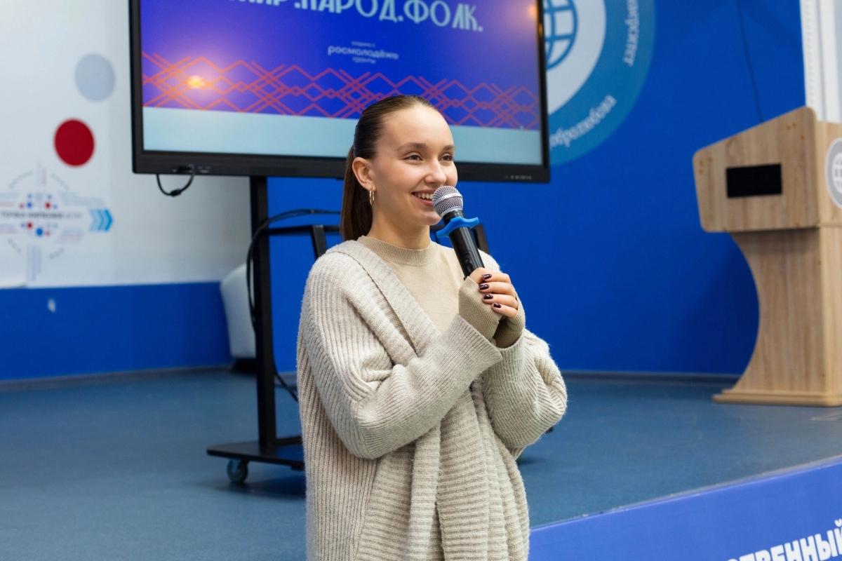 Молодежный медиаресурс НГЛУ "LUNN FAMILY" поделился итогами проведенных ...