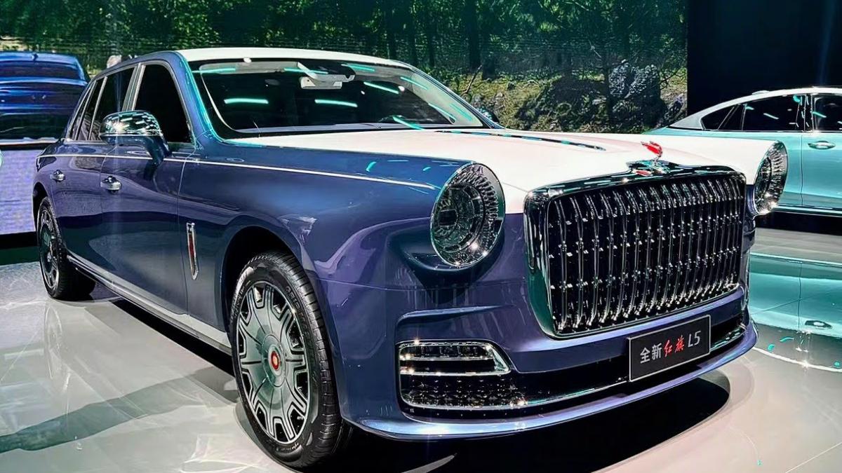 Этот седан купили за 120 миллионов: что скрывает самый дорогой ...