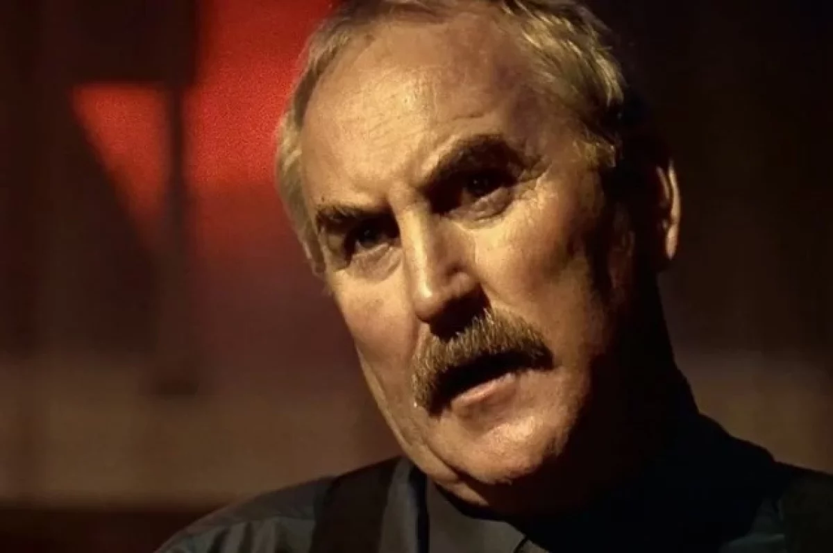 Умер актер из фильма «Карты, деньги, два ствола» Пол Хью Мориарти ...