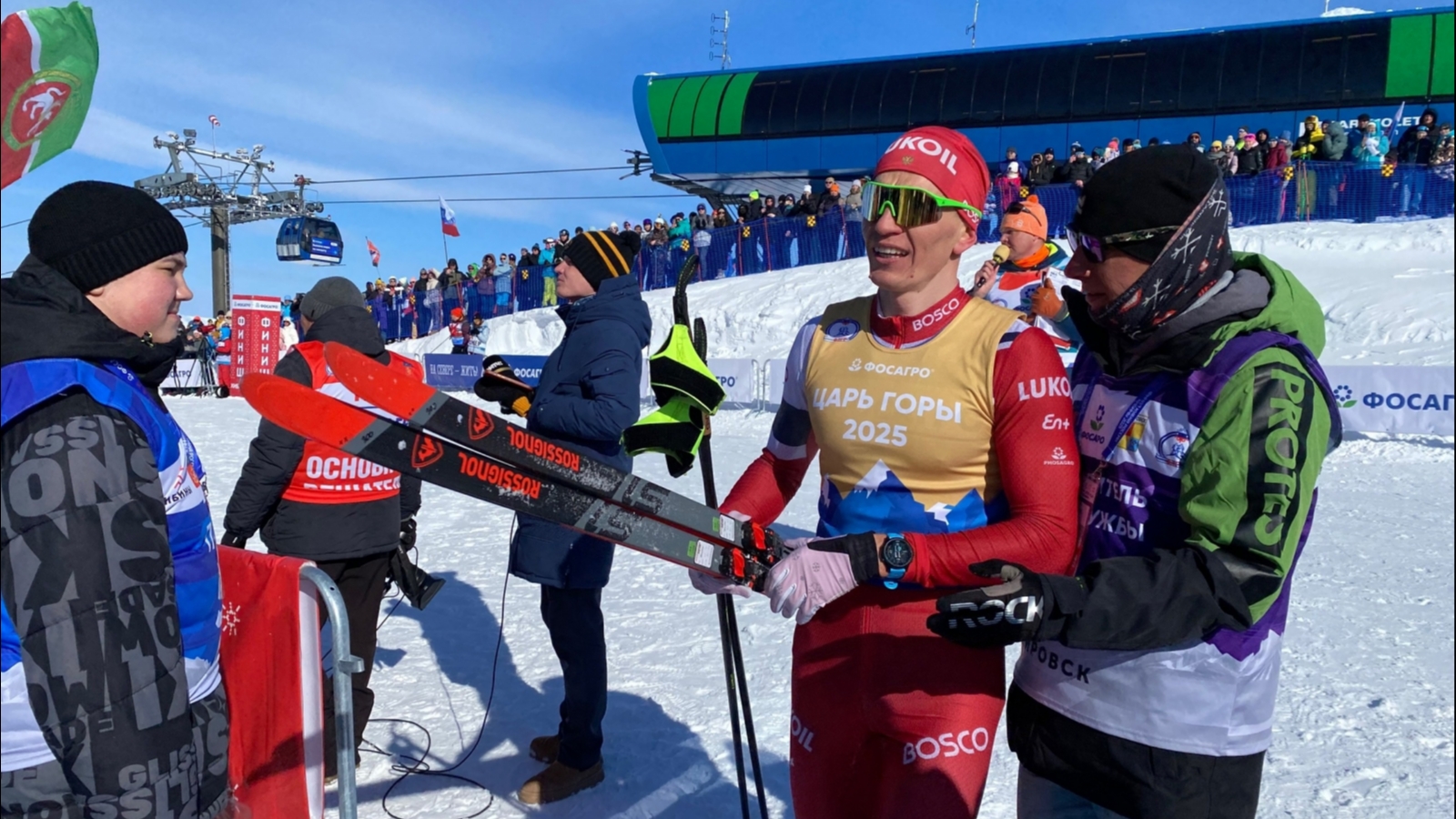 Большунов выиграл масс-старт в финале Кубка России в Кировске | Спорт ...