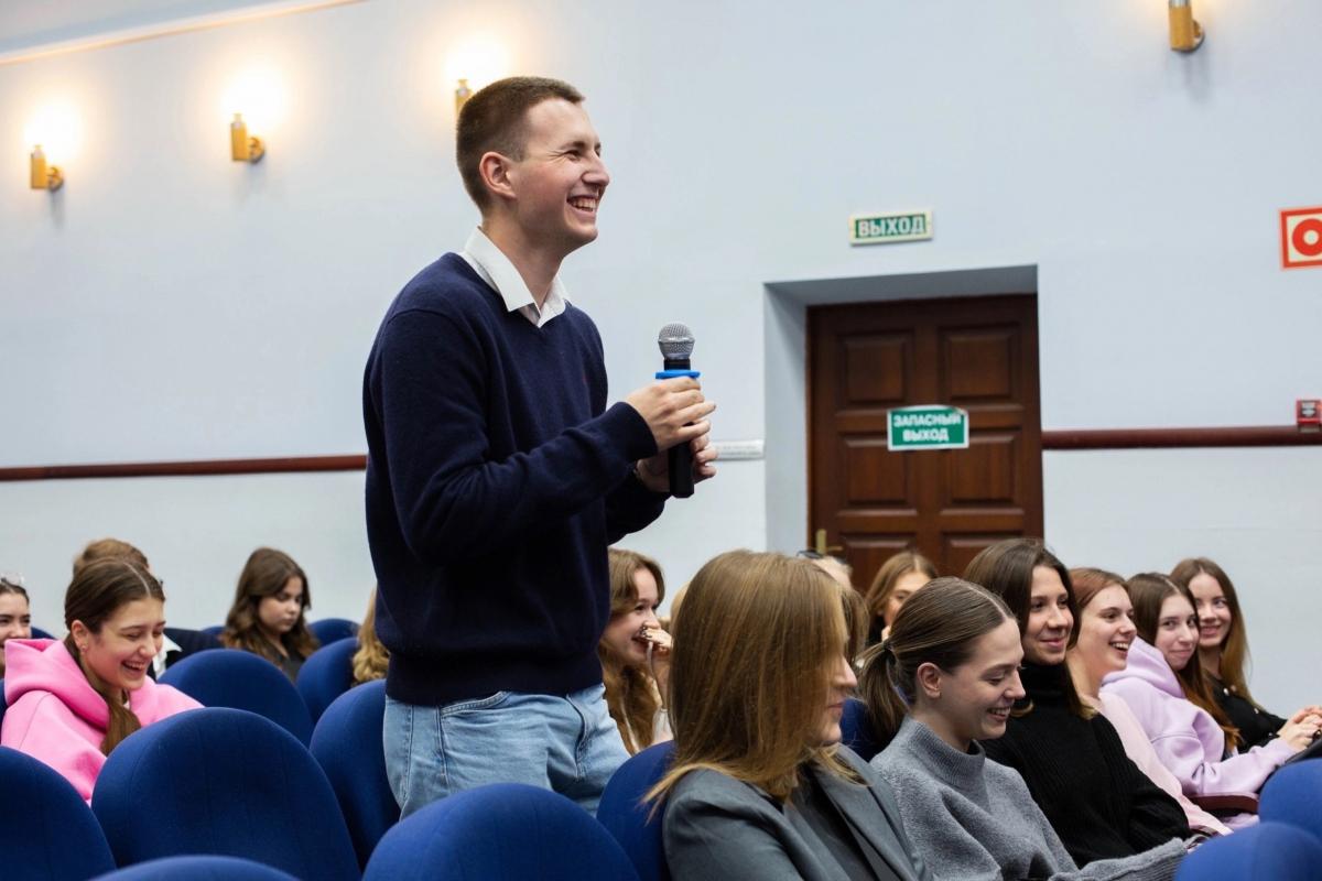 Молодежный медиаресурс НГЛУ "LUNN FAMILY" поделился итогами проведенных ...